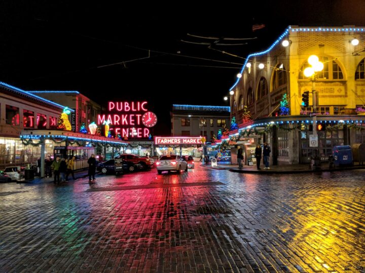The Best 15 Things to Do at Pike Place Market in 2025 | WanderBIG.com