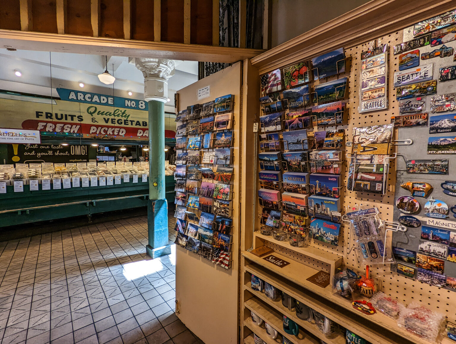 Best Seattle Souvenirs: What to Bring Back from Seattle | WanderBIG.com