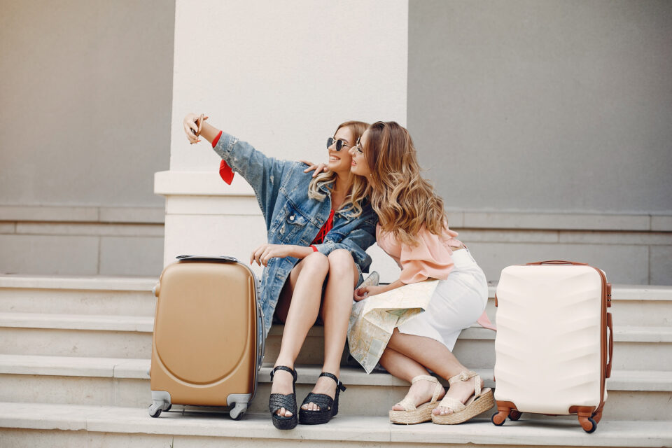 How to Travel with Your Best Friend (& Still be Friends After ...