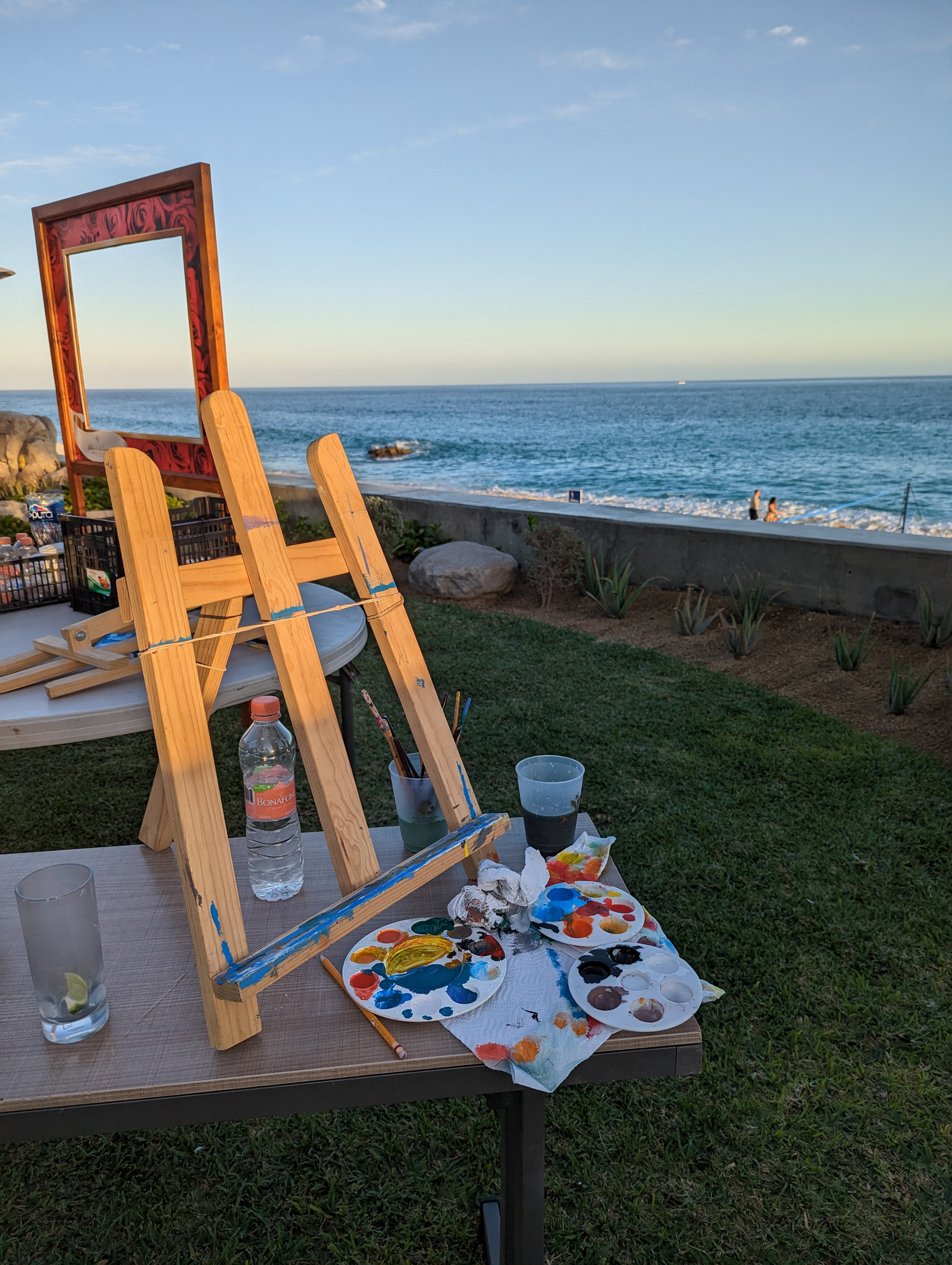 How to Travel with Art | WanderBIG.com